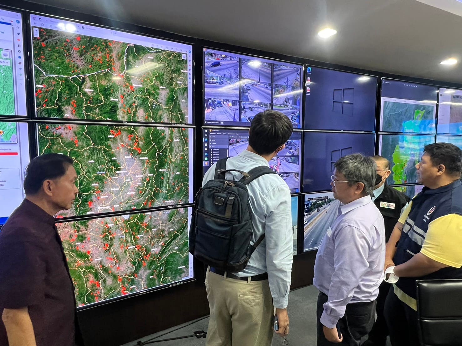 เยี่ยมชมศูนย์กล้องจราจร CCTV จังหวัดเชียงใหม่ – iTIC